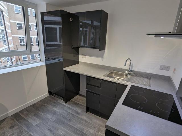 Apartment 302, Fargate, 1 Church Street S1, 1 bed flat to rent, £750 pcm | PrimeLocation