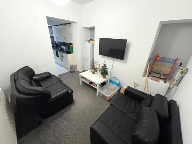 apartment 36 Marlborough Road, Swansea