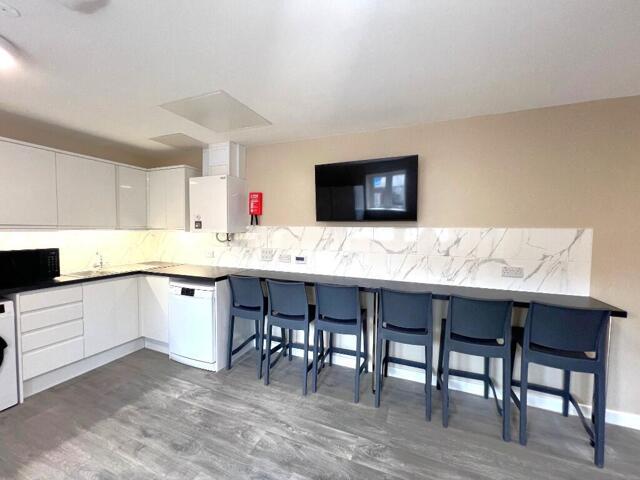 Apartment 7 Bedroom For Rent Bristol Bristol 5250 ELS101864111