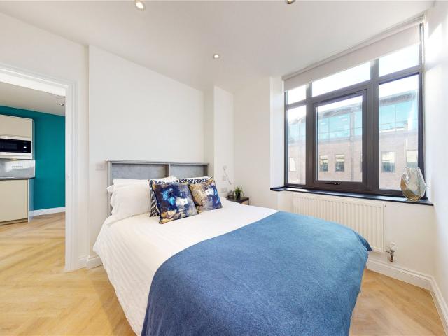 apartment 7 South Parade, 6 7 South Parade, Leeds, LS1 5QX, West Yorkshire, GB