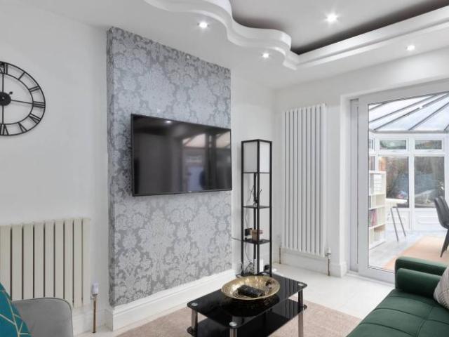 Apartment 4 Bedroom For Rent London London 6000 ES101843714