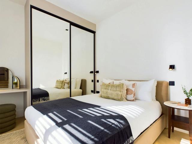 Apartment 4 Bedroom For Rent London London 7724 ELS82221665