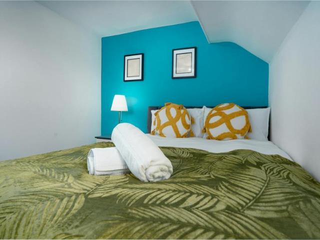 Apartment 4 Bedroom For Rent Yeovil Yeovil 3200 ELS100672107