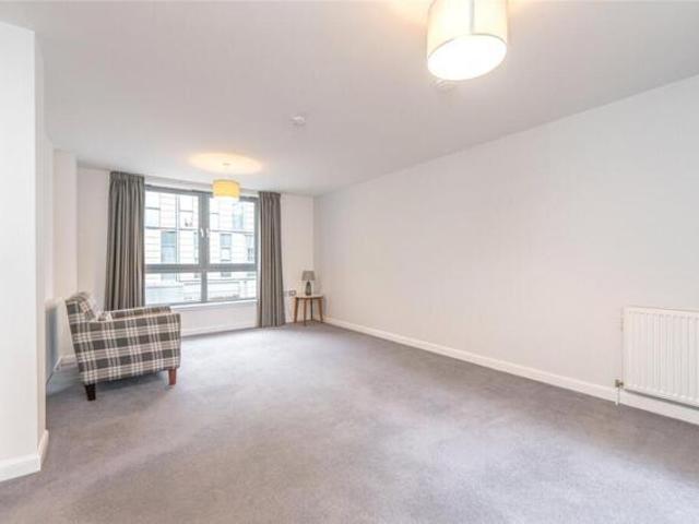 Apartment 4 Bedroom For Sale Edinburgh City Of Edinburgh 395000 ES100058304