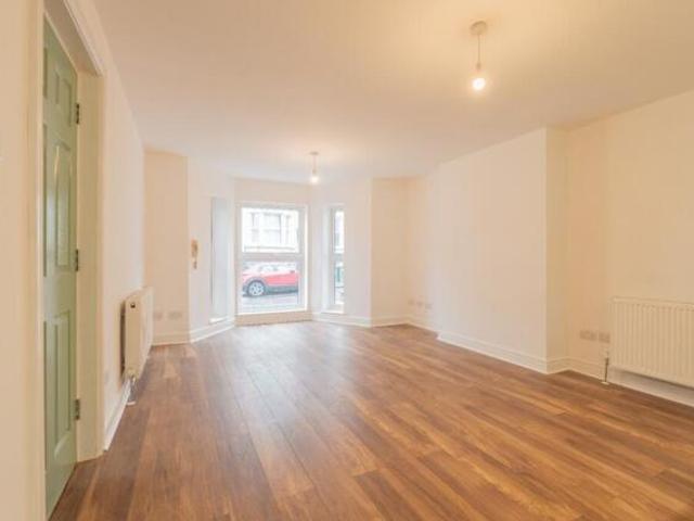 Apartment 4 Bedroom For Sale London Greater London 550000 ELS99130046