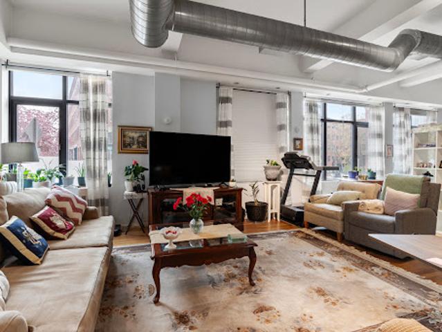 Apartment with terrace