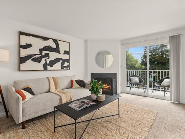 Apartment with terrace