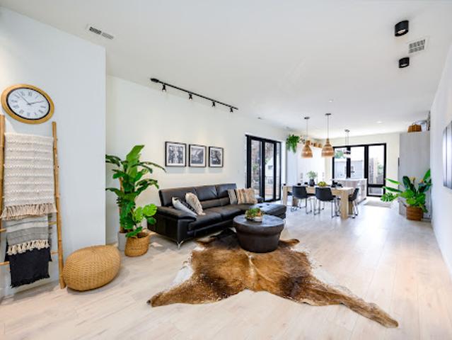 Apartment with terrace