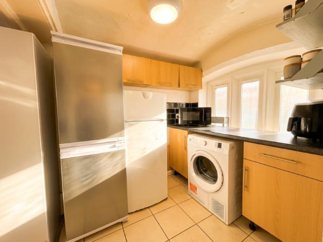Apartment 5 Bedroom For Rent Arboretum East Midlands 2612 ES102715625