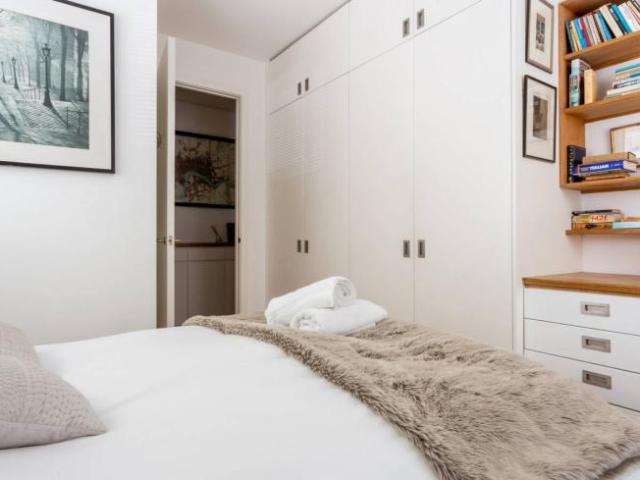 Apartment 5 Bedroom For Rent London London 11000 ES101853861