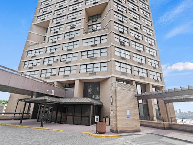 Contemporary apartment with pool