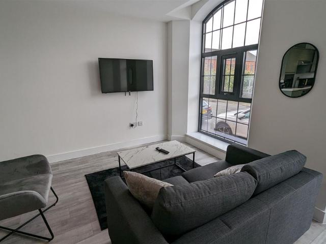 Apartment 6, 3 Crocus Street NG2, 1 bed flat to rent, £1,100 pcm | PrimeLocation