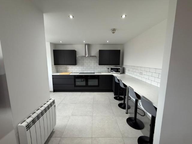 Apartment 6 Bedroom For Rent Dunkirk East Midlands 717 ES101441993