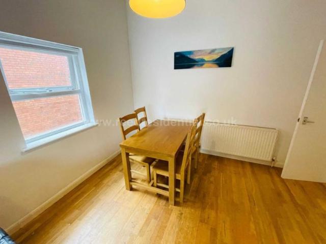 Apartment 6 Bedroom For Rent Lenton East Midlands 2730 ELS98286269