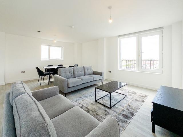 Apartment 703, Craven Street, Salford M5, 3 bed flat to rent, £2,250 pcm | PrimeLocation