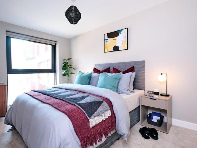 Apartment 806, The Barnum, 23 Queens. 1 bed apartment to rent £1,150 pcm £265 pw