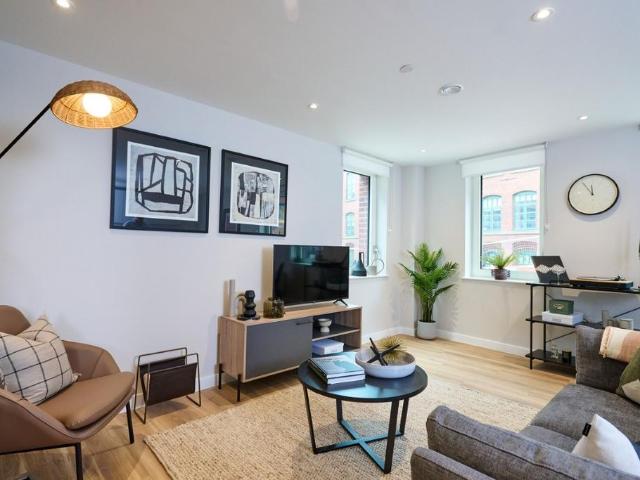 Apartment 802, Ingot Place, 84 Upper. 2 bed apartment to rent £1,285 pcm £297 pw