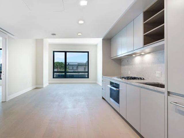 Apartment with terrace