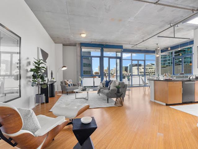 Apartment with terrace