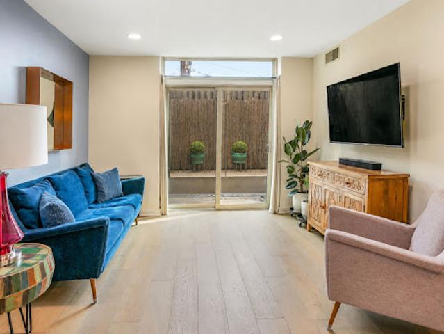 Apartment with terrace