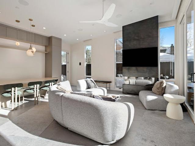 Apartment with terrace
