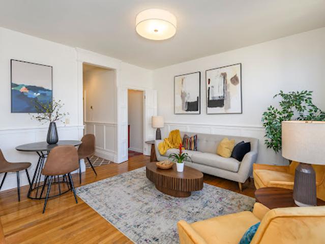 Apartment with terrace