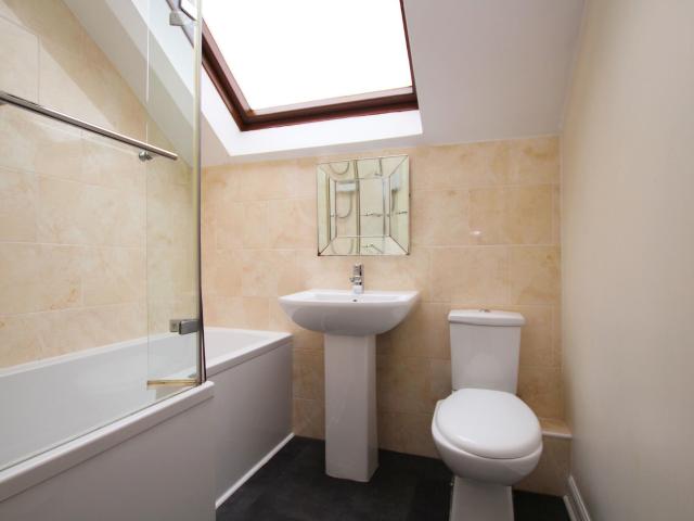 apartment Cambuslang Road, Rutherglen, Glasgow, G73 1BQ
