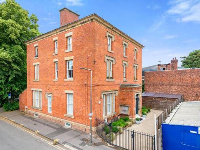 Apartment,cheadle House, 2 Bedroom Apartment