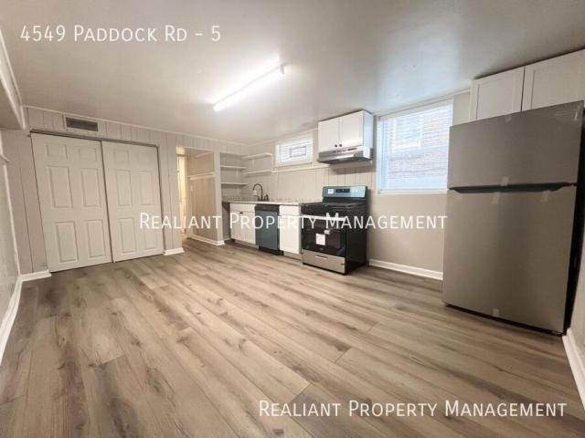 apartment Cincinnati OH 45229 DS87386922
