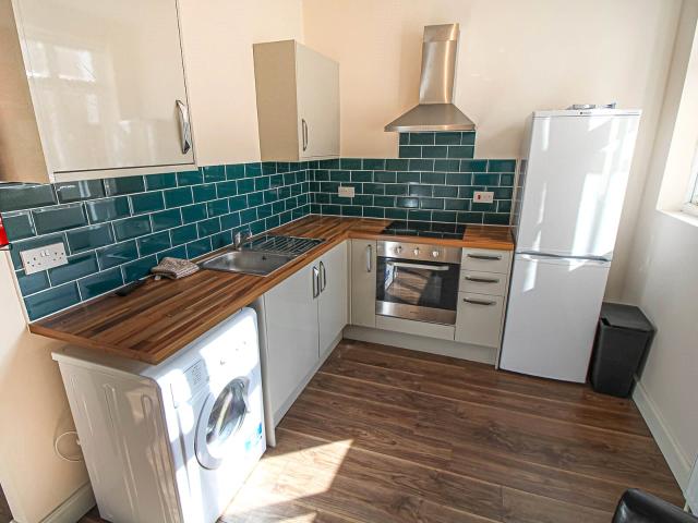 apartment Clarendon House, 20 Clarendon Road, Leeds, LS2 9PE, West Yorkshire, GB