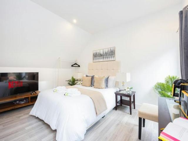 Apartment Croydon Croydon 77270076