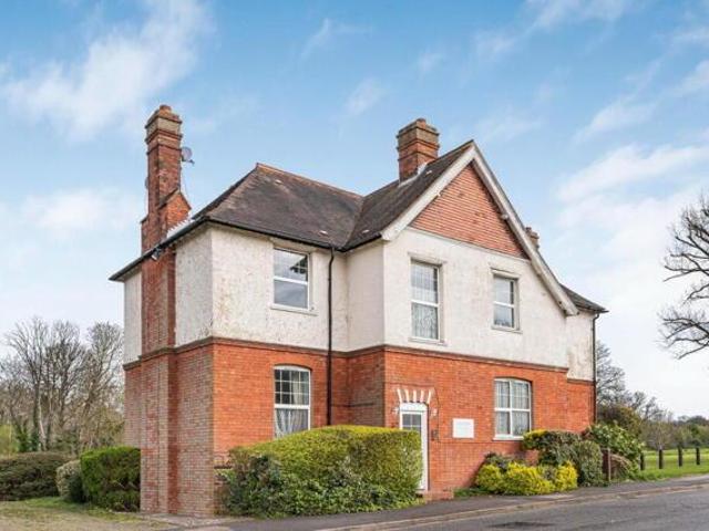 Apartment Croydon Great London LS101929997