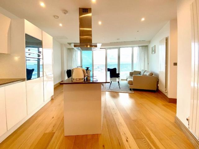Apartment, Arena Tower, Crossharbour Plaza, London