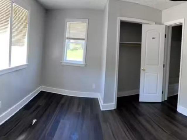Apartment at 1410 Cave Springs Road 1410 Cave Spring Rd Sw Ap.