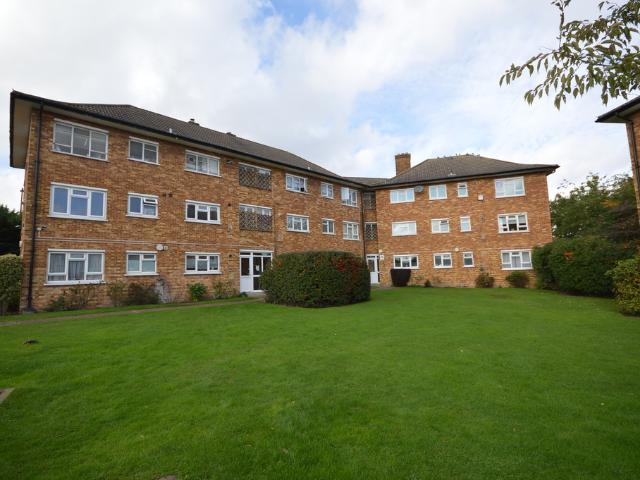 apartment at 63 The Paddocks, Wembley, Middlesex, HA9 9HQ