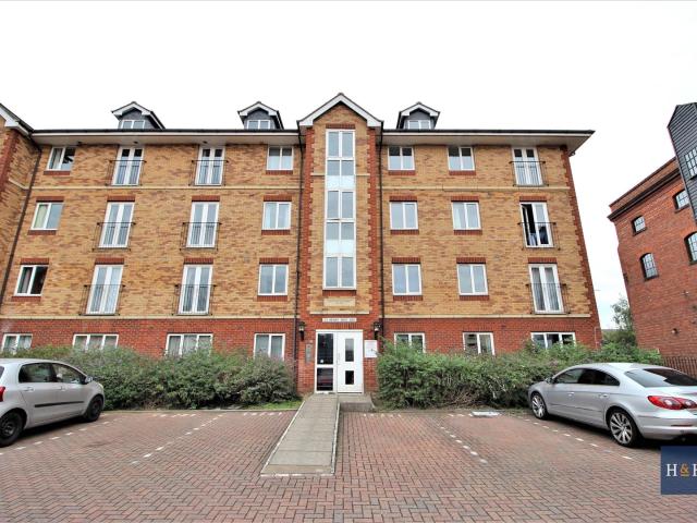 Apartment at Cotton End, Northampton