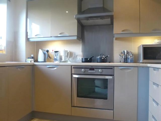 Apartment at Cottonham Close, Greater London