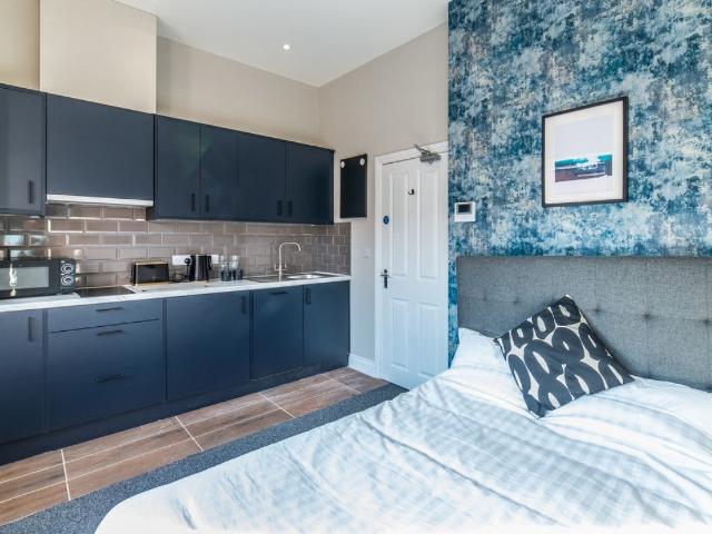 Room at Cottage Terrace, Nottingham