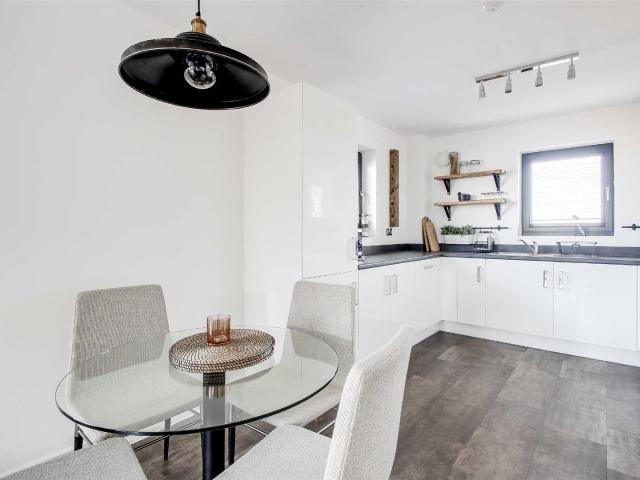Apartment at Countess Way, Milton Keynes
