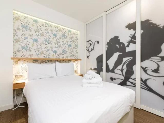 Apartment at Counter Street, Greater London