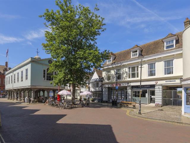 Apartment at Court Street, Borough of Swale