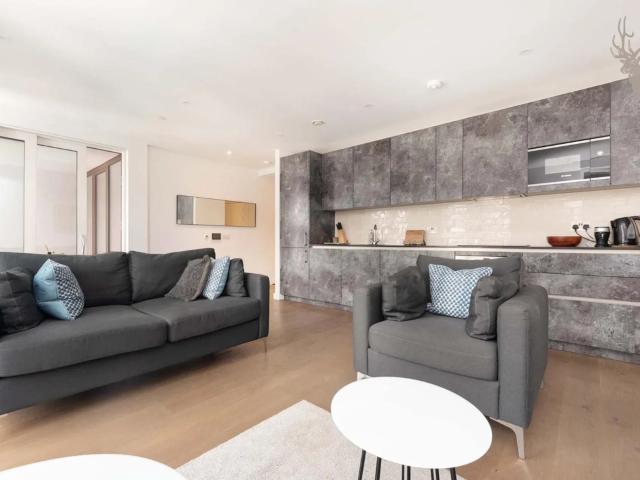 Apartment at Court Yard, Greater London
