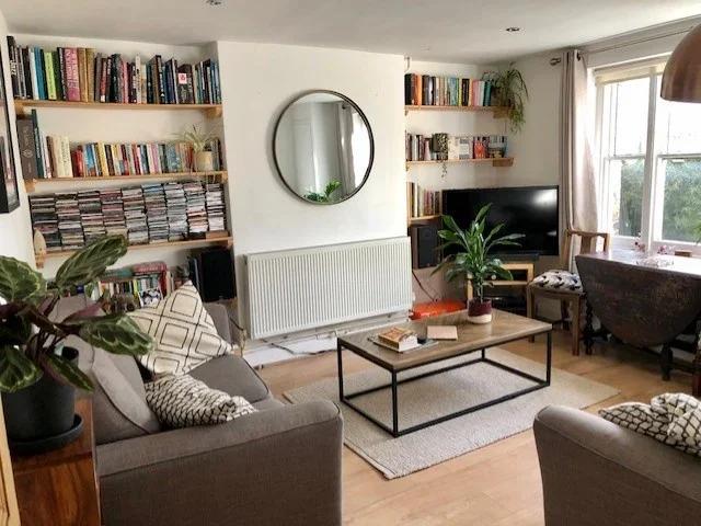 Apartment at Courthill Road, Greater London