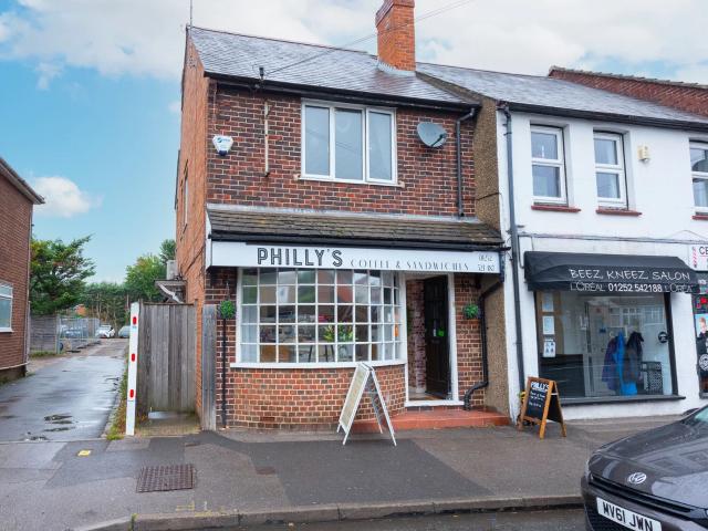 Apartment at Cove Road, Rushmoor