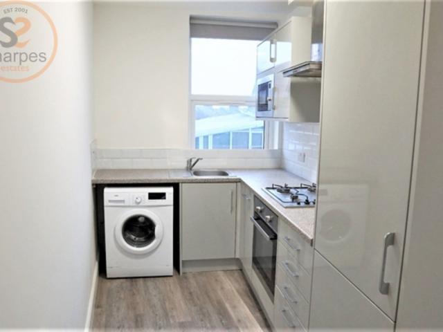 Apartment at Cowdrey Road, Greater London