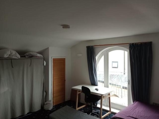 Apartment at Cowley Road, Oxford
