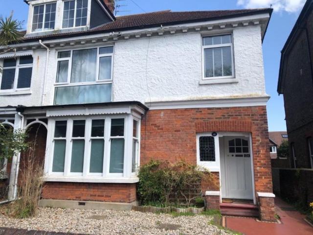 Apartment at Cowper Road, Worthing