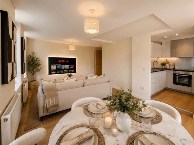 Apartment at Cowthorpe Road, Greater London