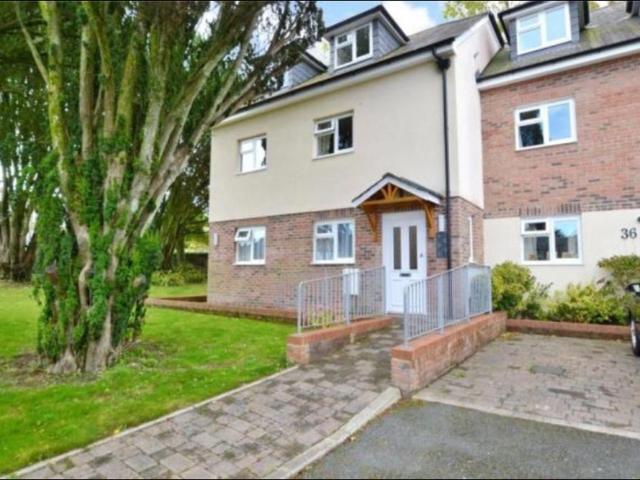 Apartment at Cobb Lane, Plymouth