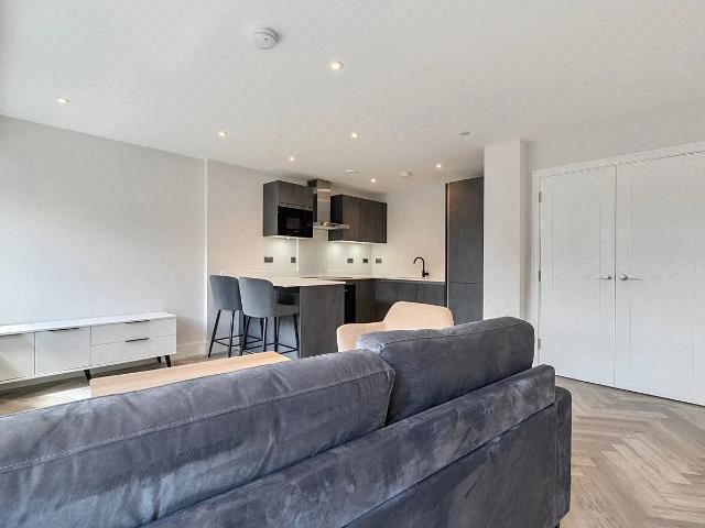 Apartment at Cockfosters Road, Greater London